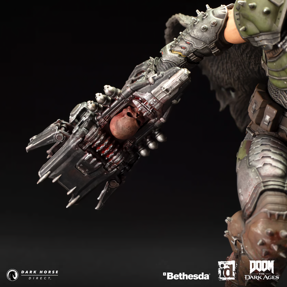 PRE-ORDER Dark Horse DOOM: The Dark Ages - Doom Slayer Non-scale Figur ...